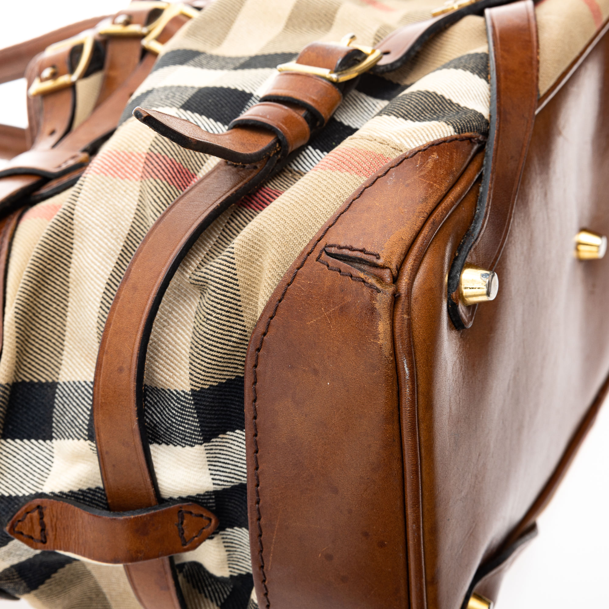 Bolsa Burberry House Check Fivelas | Brechó de luxo - prettynew